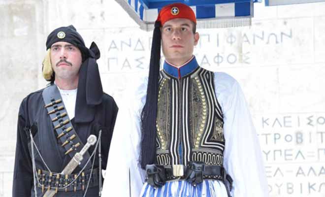 ΓΙΑ ΠΡΩΤΗ ΦΟΡΑ: Η σκληρη εκπαίδευση των Ευζώνων [Βίντεο]