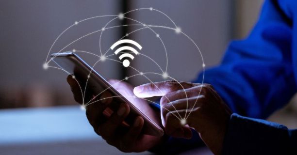 5 σημάδια που δείχνουν ότι το Wi-Fi έχει παραβιαστεί
