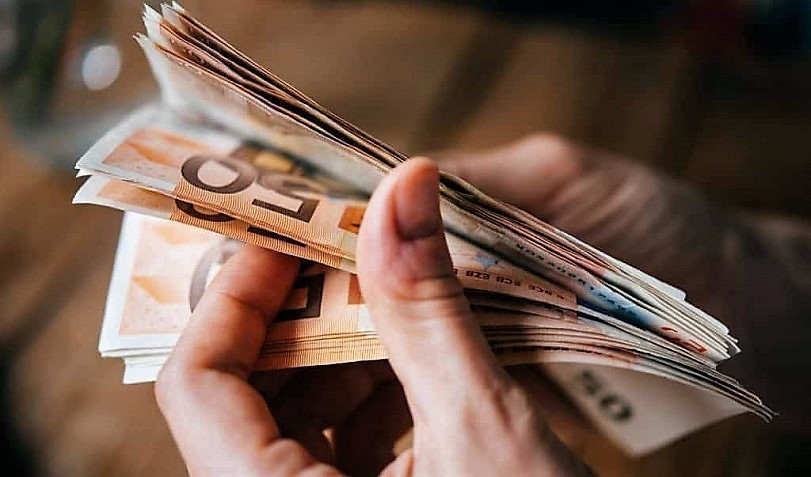 Δεν το λέει κανείς: Νέο επίδομα 200 ευρώ χωρίς αίτηση, μόνο με ένα email